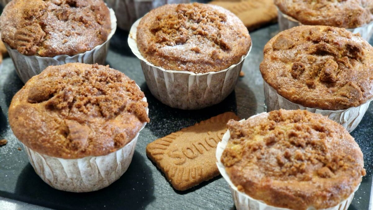 Muffins Pommes Spéculoos - Tatagateau